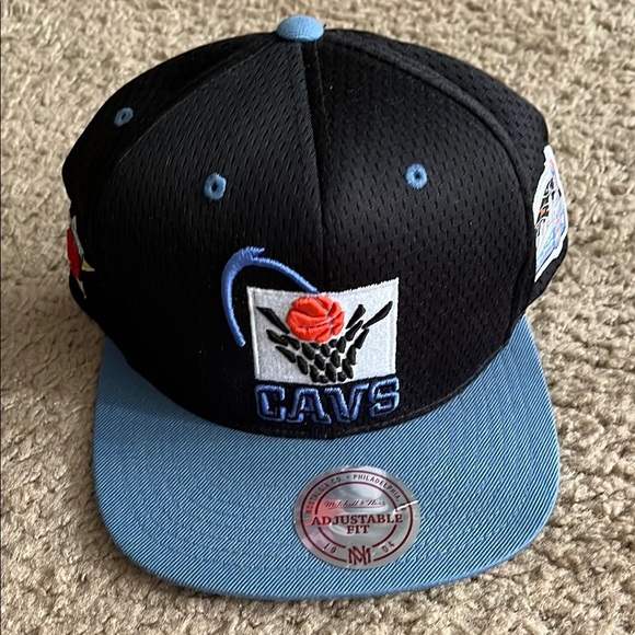 Mitchell & Ness | Accessories | Vintage Cleveland Cavs Black And Blue ...